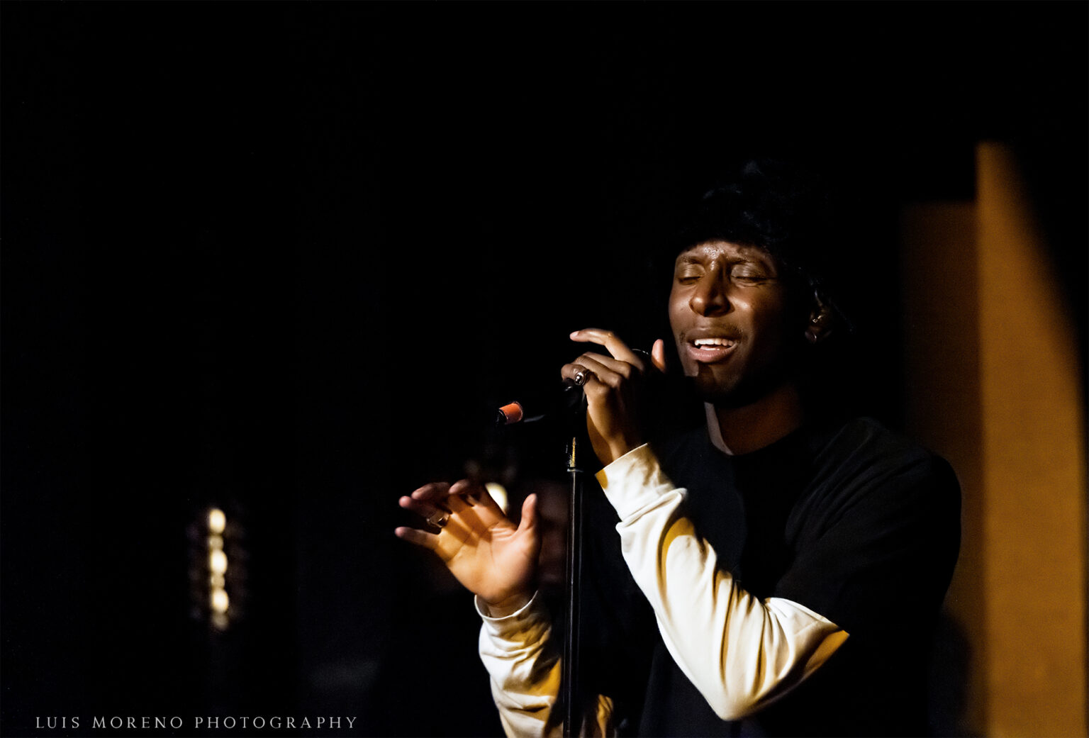 British-Nigerian Singer-Songwriter Samm Henshaw Paints Musical Portrait ...