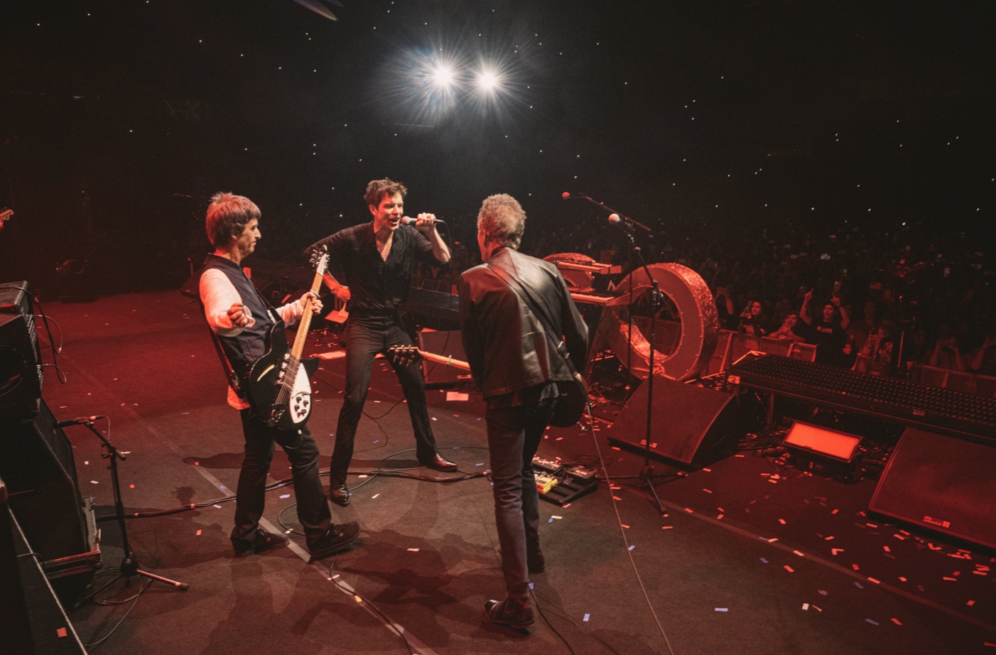 The Killers and Audience Connect for One of Many ‘Reasons Known’ – US ...