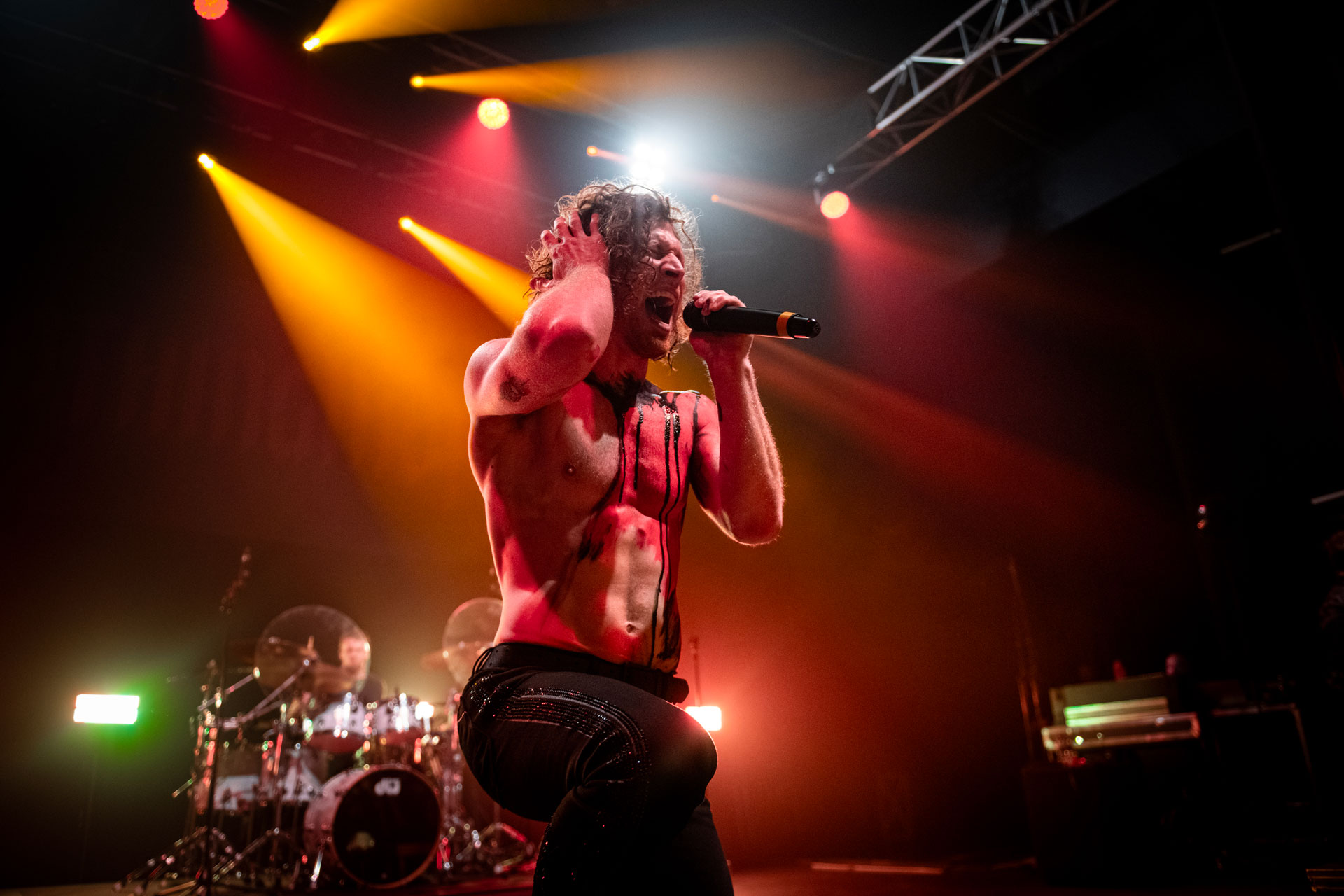 Lead Singer Jonny Hawkins of Nothing More at the O2 Shepherd’s Bush ...