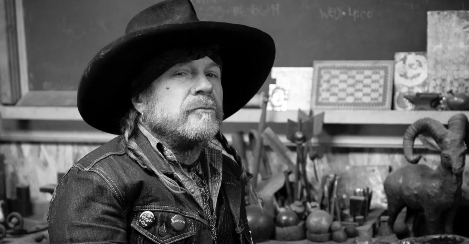 Hats Off to Charlie Overbey Who is ‘In Good Company’ with New LP ...