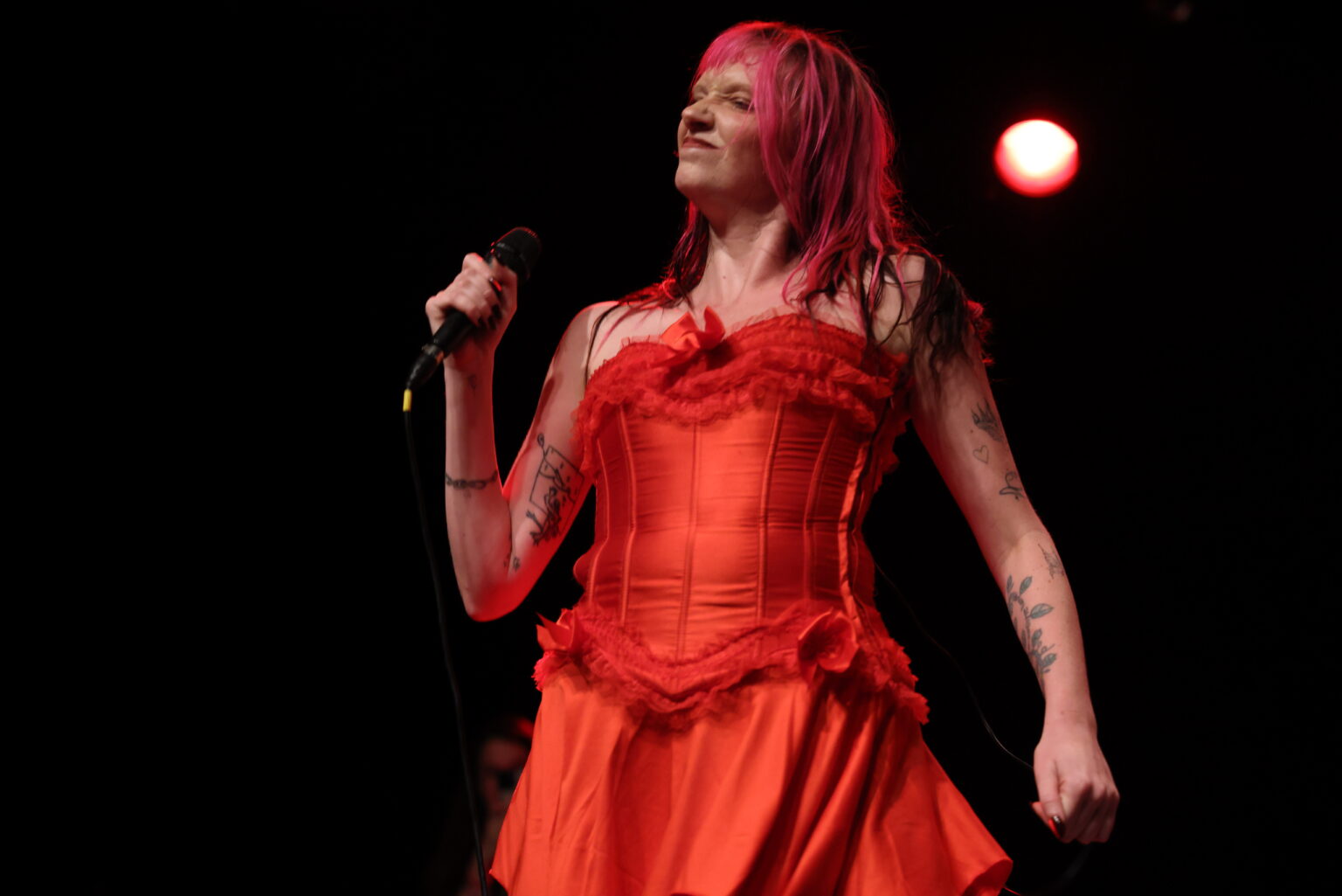 Isabel LaRosa Plays it Cool on the Hot LA Stop of her ‘Heaven Doesn’t ...